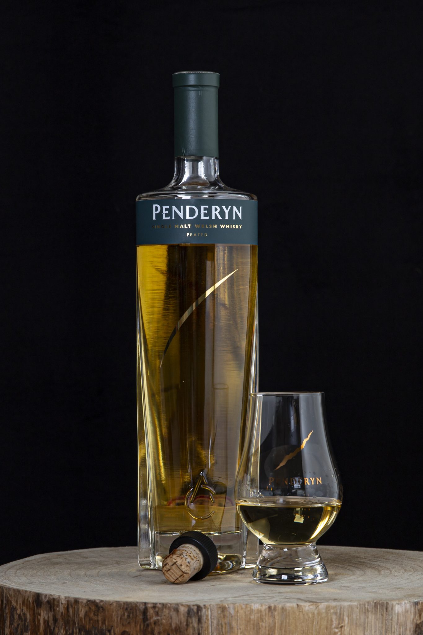 Penderyn Peated 70cl - Penderyn
